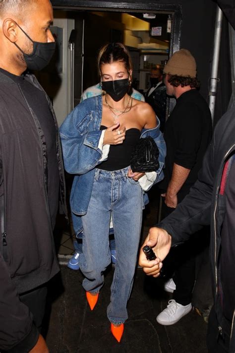 Hailey Bieber Sexy In The Nice Guy Bar Photos The Fappening