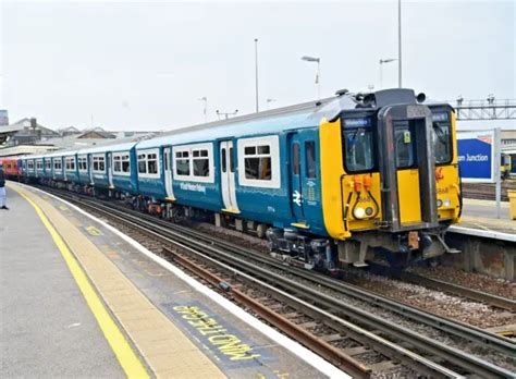Class 455 No 455868 In Southwest Trains Blue At Clapham Jn 1 £1 00