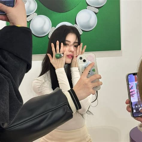 [잡담] 와 한소희 인스타 미친건가 인스티즈 Instiz 드영배 카테고리