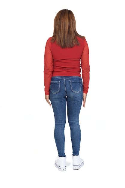 Vista Trasera De Un Mujer Blanco Plano De Fondo Foto Premium