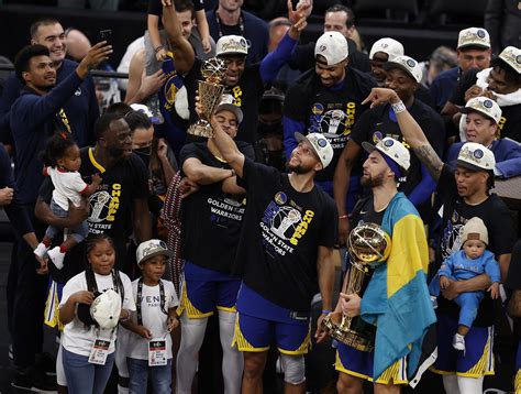 Stephen Curry Se Lleva Su Primer Mvp De Las Finales De La Nba Z 101