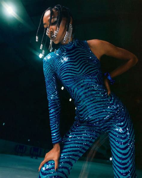 Nur Hellmann By Basile Mookherjee For Marie Claire France October 2021 Fashionotography