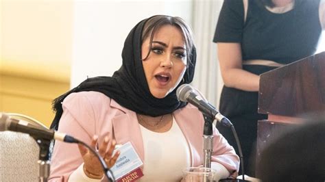 Bushra Amiwala บน Linkedin Meet Bushra Amiwala The First Gen Z Woman To Hold Public Office In