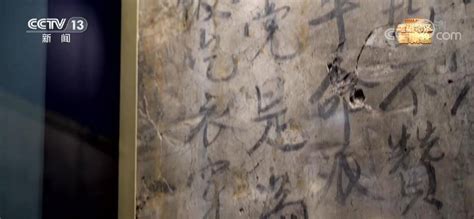 走进老区看新貌 “桃醉天下”！兑现让百姓“饭吃、衣穿、屋住”承诺黄桃标语种植