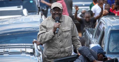 Raila Odinga Names Police Officers He Suspects Fired Bullets On His Car