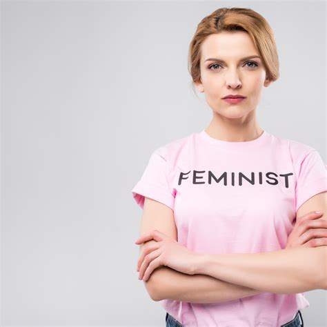 Une Personne Sur Deux Seulement Se Déclare Féministe Il Est Temps