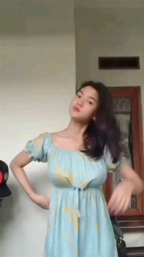 Aduh Nampak Anunya Kecantikan Seni Bibir