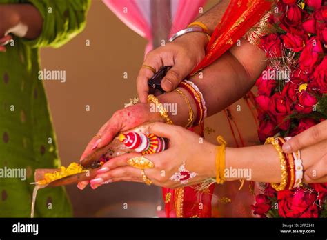 Hindu Bengali Marriage Rituals Being Performed When Bride And Groom