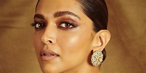 Best Makeup Brand For Oily Skin India