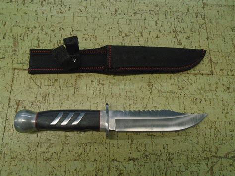 Anything Goes Auction Knife