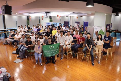 Freecodecamp 访谈丨于航：happy Coding Happy Life