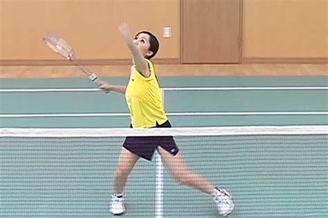 バドミントンの有名選手でカメラの新機能裸ビジョンを試してみた ヒロインの裸