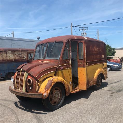 Heres A 1952 Divco Model 33 Bought Street Machinery