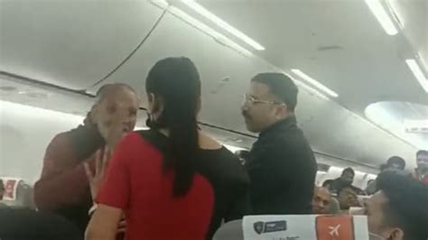 Spicejet Says Passengers Deplaned In Delhi For Unruly Behaviour