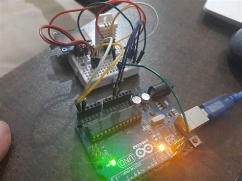 Interface Dht11 Dht22 With Arduino Display Readings On Oled