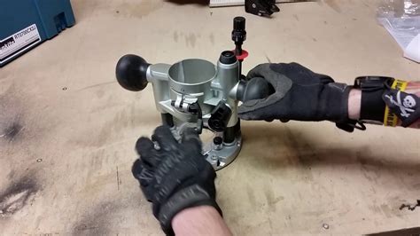 makita RT0700CX2J router unboxing - YouTube