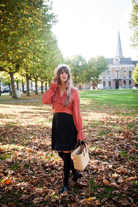 Outfit Embracing Fall And Knee Highs The Styling Dutchman
