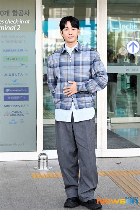 정해인 ‘패션의 완성은 잘생긴 얼굴[포토엔hd]