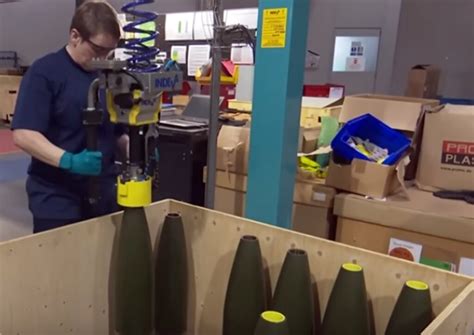 Se deschide o nouă fabrică în România pentru produse militare