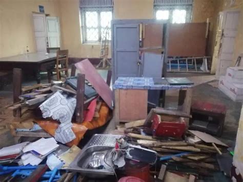 ပုသိမ်ထောင်ဖြစ်စဉ်နဲ့ ပတ်သက်ပြီး မြို့ခံအမျိုးသမီးတစ်ဦးကို စစ်ကောင်စီဖမ်းထား Bbc News မြန်မာ