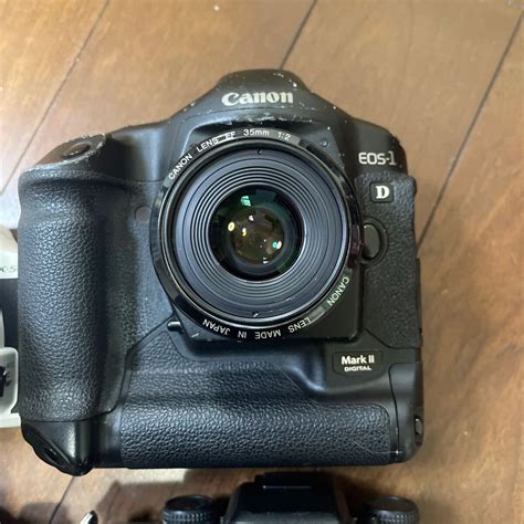 Canon Eos 1d Mark Ii Ef 35mm F2 Pentax K 50 Smc Da L 18 55mm F35 5