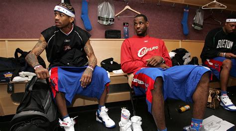 詹皇：iverson才是我心中真正的神 他的出生環境跟我很相似 我想成為iverson Peekme
