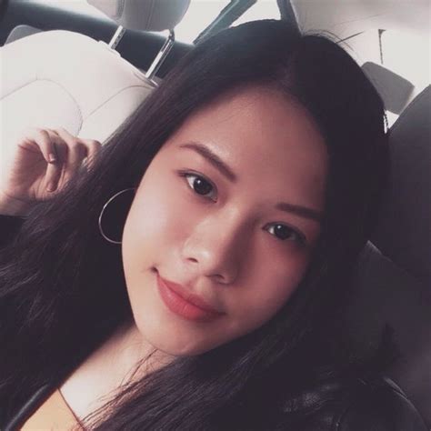 Yến Yenny2101 • Threads Say More