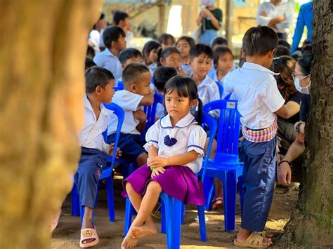 យុវជនមួយក្រុមរួមគ្នារៃអង្គាសថវិកាដើម្បីជួយសិស្សនៅសាលាបឋមសិក្សាកោះរកគោ