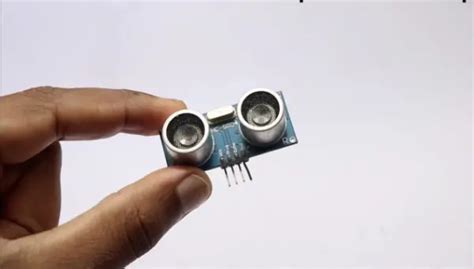 Toll Tax System Using Arduino Ultrasonic Sensor With Servo Motor Duino