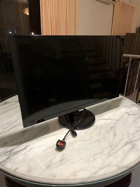 Philips 32 inch monitor, Computers & Tech, Parts & Accessories, Monitor ...