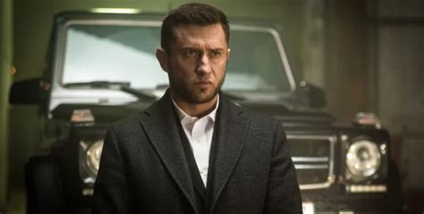 Жизнь по вызову 4 сезон 2025 дата выхода сериала трейлер фото видео