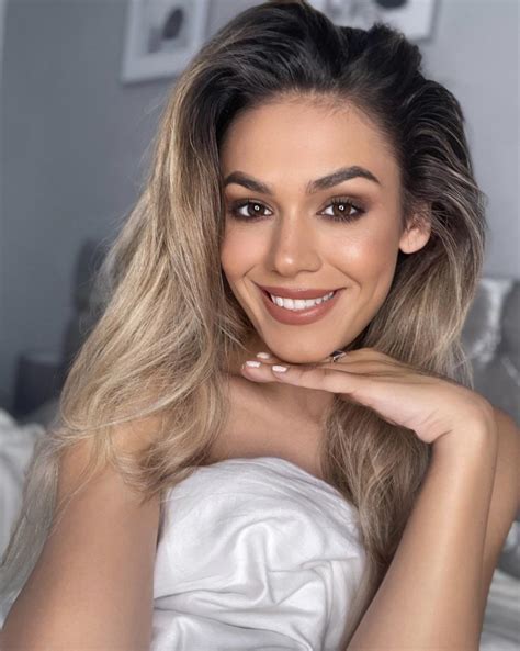 Im Smiling Mexican X Irish R Mixedracegirls