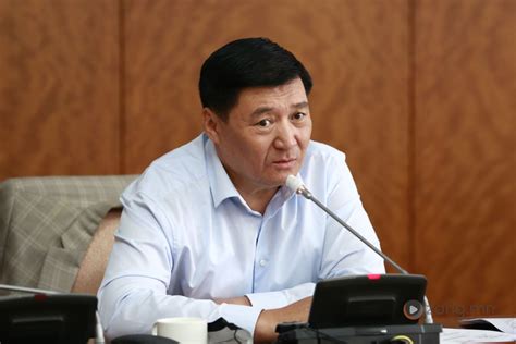 С Чинзориг Би УИХ ын дэд даргад санаархлаа гээд тэр нь шууд бүтчихдэг
