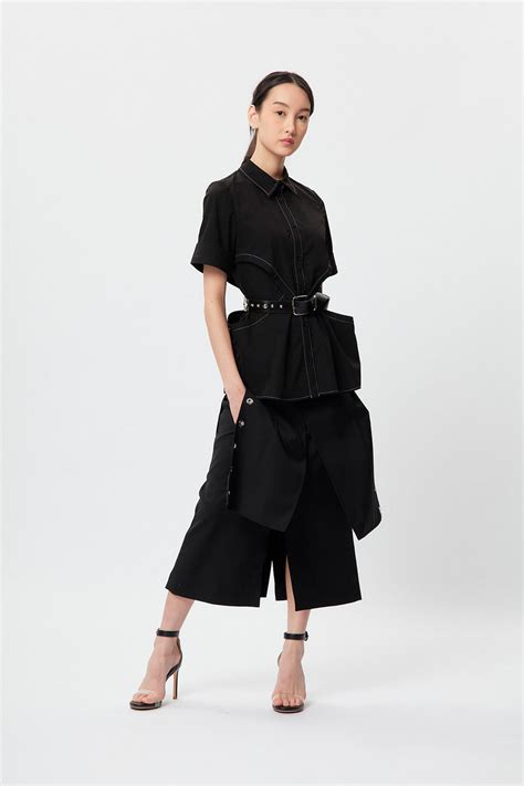 Structural Layers Shirt In Black Style Theory Sg