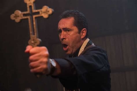 Crítica De La Película La Monja Del Universo The Conjuring”