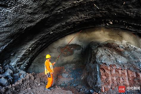 成都到自贡高铁龙泉山一号隧道正式进洞施工四川在线