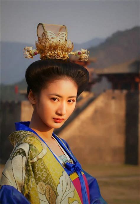 這樣的郭珍霓，你見過嗎？ 每日頭條