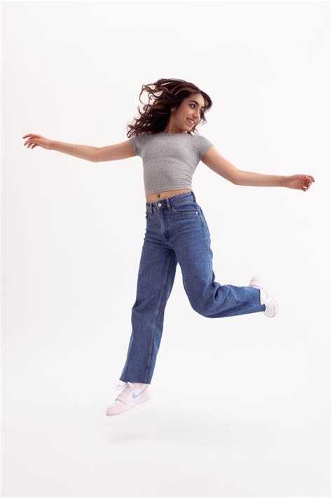Sarita Res — Tamblyn Model Management