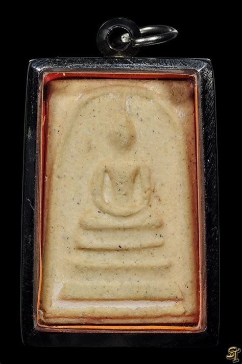 พระสมเด็จวัดระฆังฯ รุ่นอนุสรณ์ฯ 100 ปี พิมพ์เส้นด้ายใหญสภาพสวยเดิมๆ