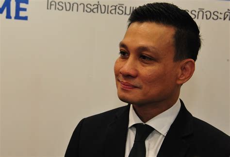 ลูกชายอดีตหัวหน้าพรรคเพื่อไทยรวย 38 ล้านบาท