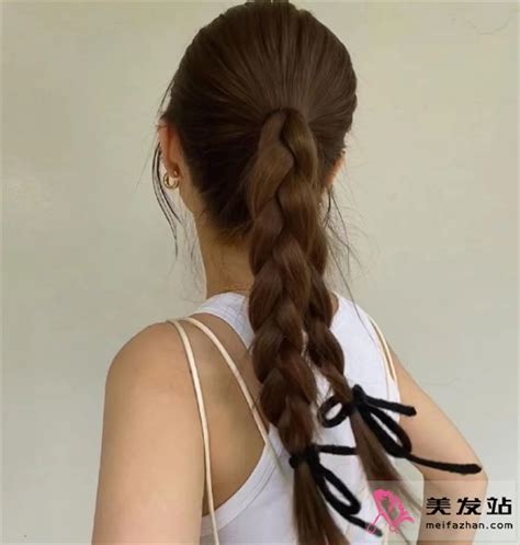 马尾辫的正确打开方式 变编发不要错过 长发发型 美发站