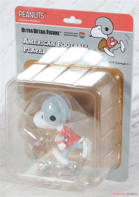 Udf No720 Peanuts Series 15 American Football Player Snoopy Completed