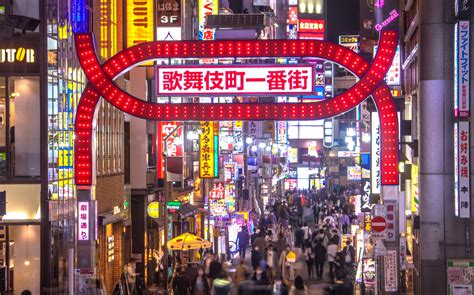新宿のラブホテルで休憩を使う場合の料金相場は？どんな人におすすめ？ 【公式】新宿・歌舞伎町のラブホテルd Wave（ディーウェーブ）