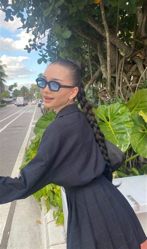 Pin En S T Y L E Foto Pose