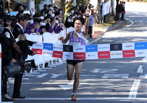 경기체고 19년만에 코오롱 구간 마라톤 우승