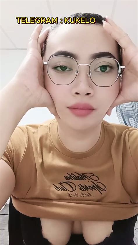 Jelita Melet Pamer Susu Crotin Sini Aja Eporner