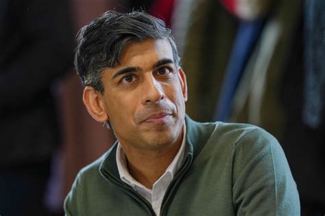 Rishi Sunak Visits Northern Ireland To Mark The Return Of Power Sharing