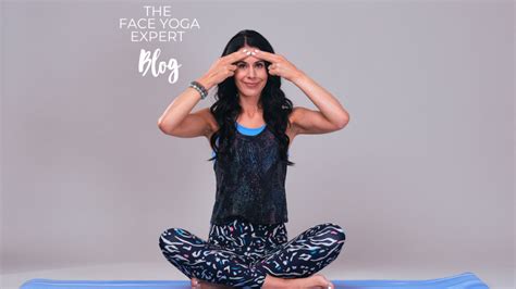 Three Face Yoga Moves To Reduce Frown Lines At Your Desk
