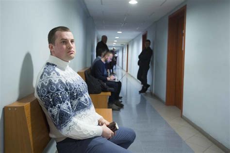 „verslas Nuo Nulio“ Kūrėjas Karolis Šimkus Stojo Prieš Teismą