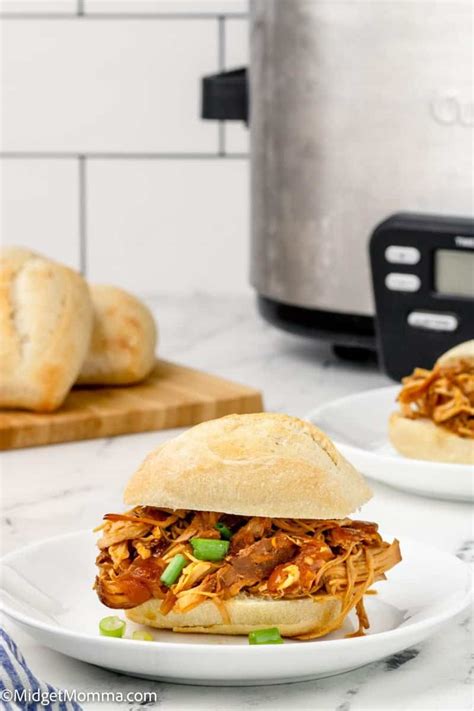 Slow Cooker Honey Garlic Chicken Recipe • Midgetmomma
